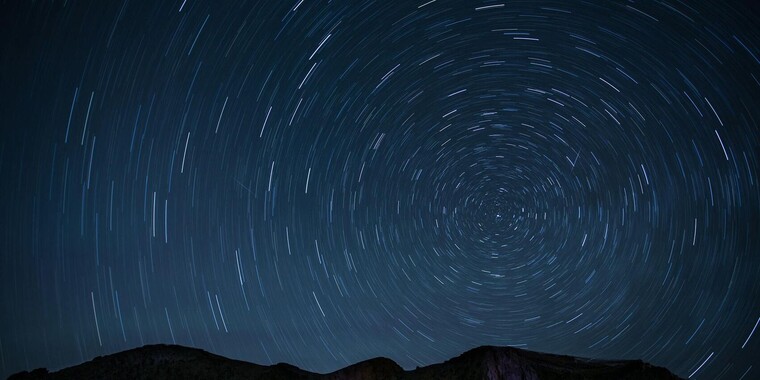 Join the Star Scenes Photo Contest and win Gift Card Bundle - VIEWBUG.com